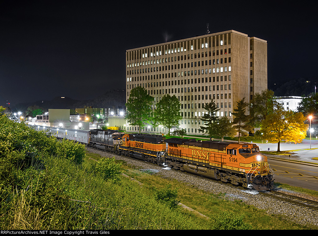 BNSF 5194